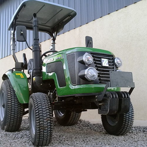 Los tractores de Baja Potencia explotan el nicho de los espacios verdes ...