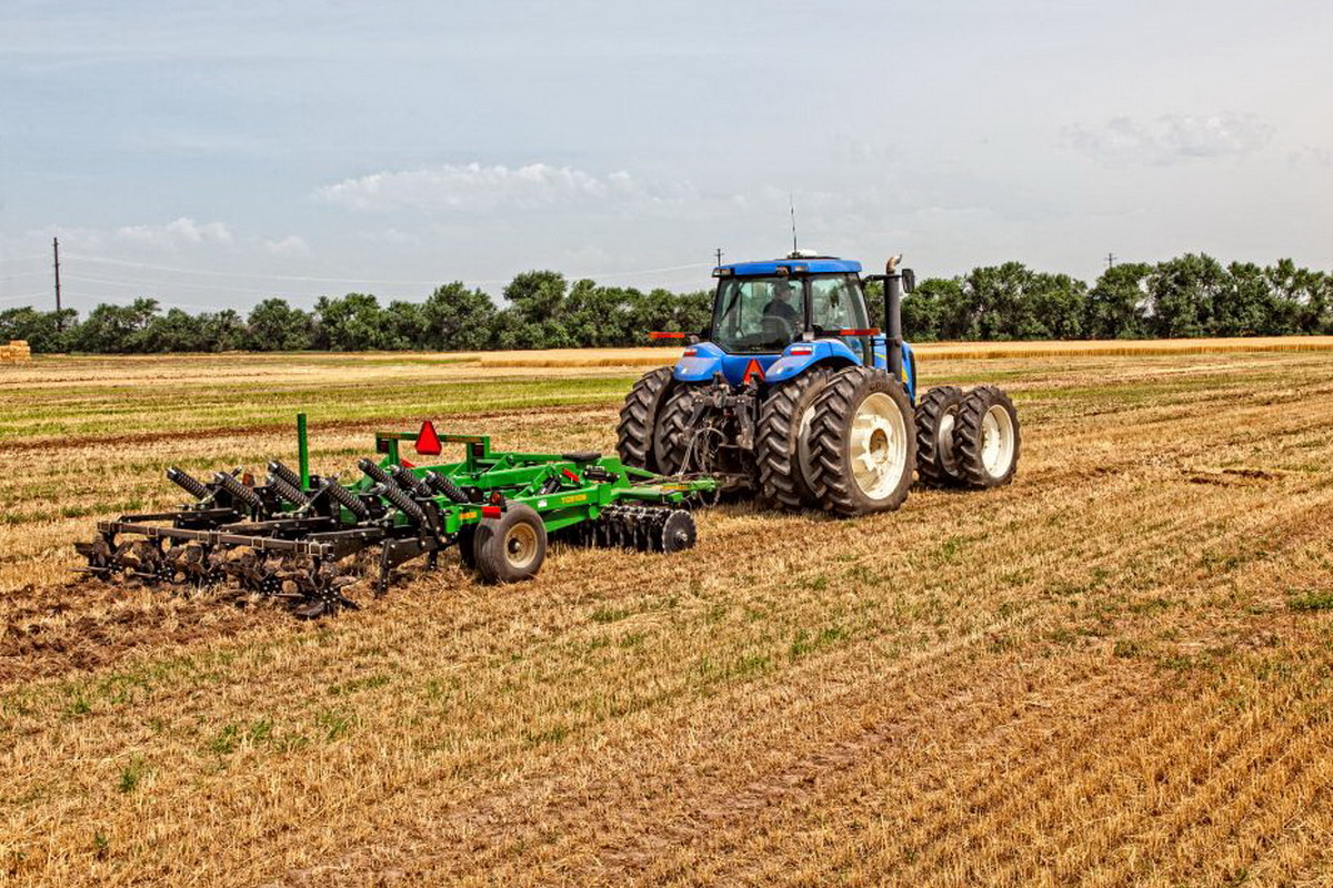 ¿Estados Unidos dejará la labranza tradicional? - Maquinac
