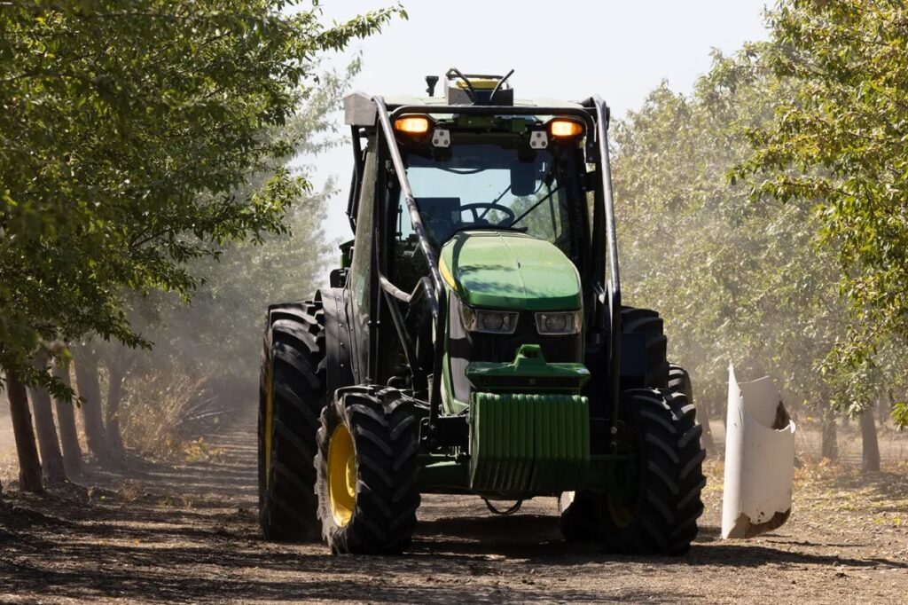 John Deere acelera la robotización de sus tractores de Alta Potencia ...